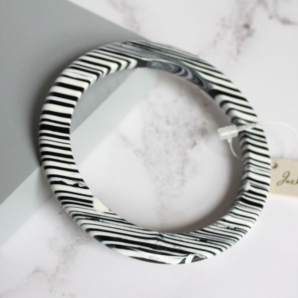 Jackie Brazil Bangle in Black and White | Carathea
