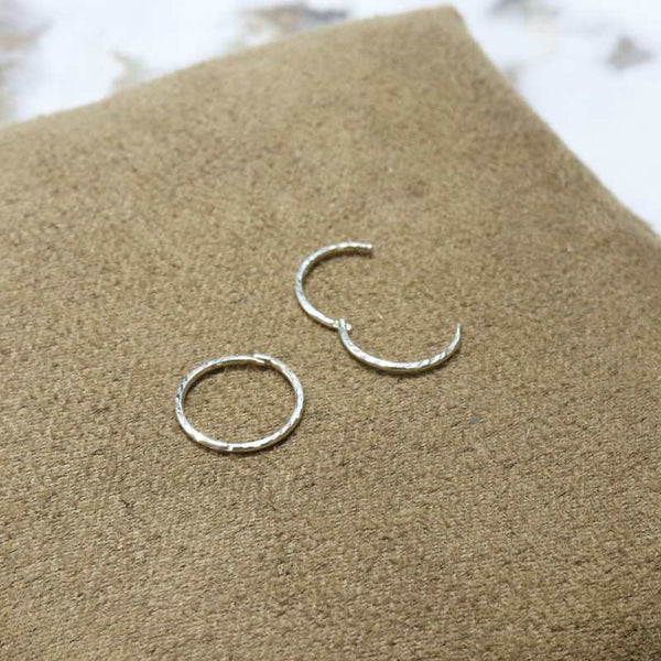 Pair Silver 12mm Diamond Cut Hinged Sleepers | Carathea